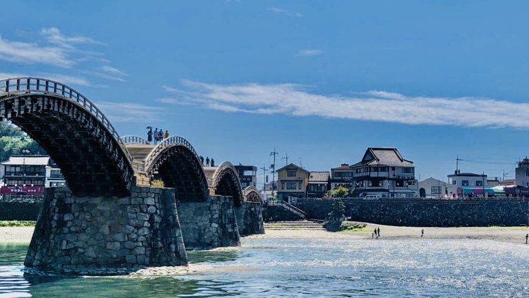 Kintaikyo Bridge, beautiful and famous wooden bridge in Japan ...